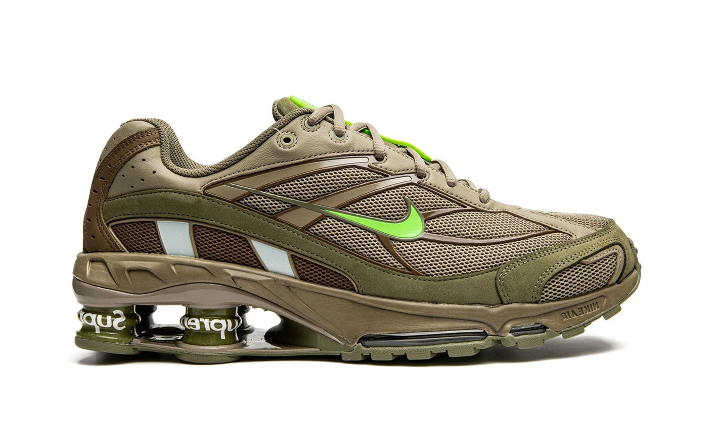 Nike Shox Supreme : 4 coloris disponibles – GlobalSneakers