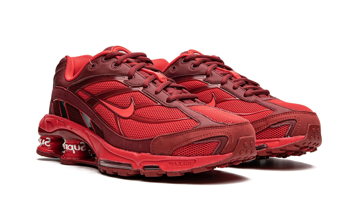 Nike Shox Supreme : 4 coloris disponibles – GlobalSneakers